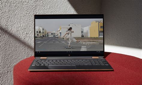 HP Spectre x360 15 – мощный 15-дюймовый ноутбук-трансформер