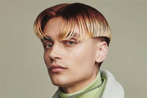 9 Best Middle Part Hairstyles For Men Man Of Many