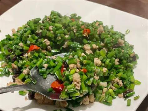 「黃仁勳美食地圖」完整版！「寧夏夜市、鄒記食舖」15家全收錄 美食旅遊 生活 Nownews今日新聞