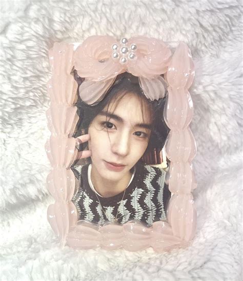 ホイップデコ B8 トレカケース リボン クリアピンク メルカリ