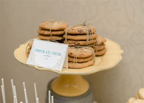 Cocoa And Fig Twin Cities Trend Rustic Mini Dessert Table