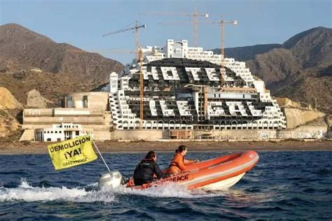 Greenpeace Pide A TSJA Que Multe Al Alcalde De Carboneras Por No Cumplir Sentencias Del Algarrobico