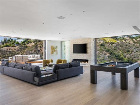 Botched Star Dr Paul Nassif Sells Bel Air Home For 204m