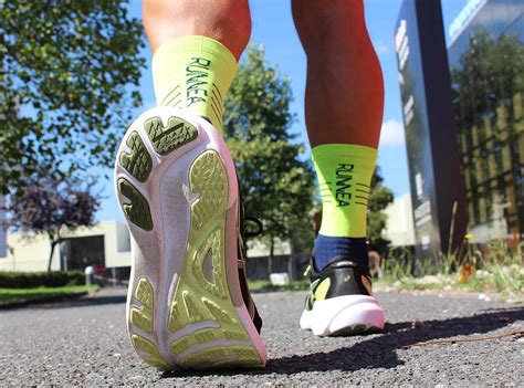 ASICS Gel Kayano 30, Test und Bewertungen | Ab 120,00 € | Runnea