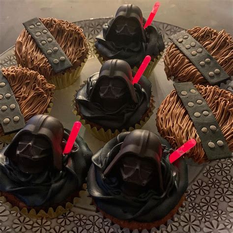 Star Wars Cupcakes In 2024 Star Wars Chocolate Star Wars Cake Star