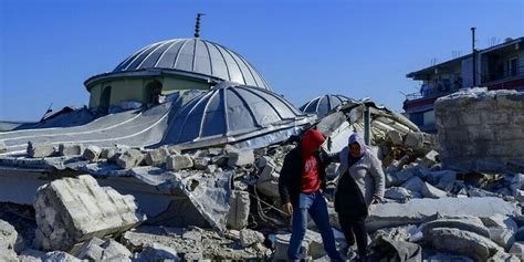 Séisme en Turquie et en Syrie le bilan dépasse les morts