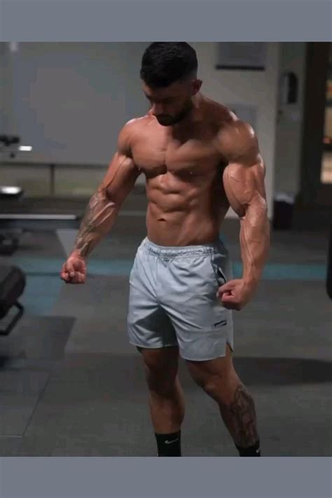 Building Those Bicep Peaks Biceps Workout Fitness Motivation Gym