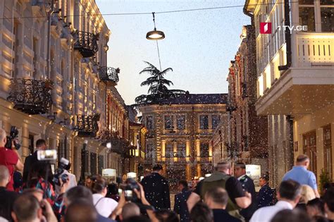 ორბელიანის მოედანი საზეიმოდ გაიხსნა [ფოტო ვიდეო] 1tv