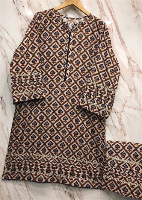 Pin By Angel Of Two Worlds On Dresses Design Pakistani Simple Dress