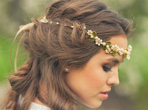 10 Simple Sexy Long Hair Updos