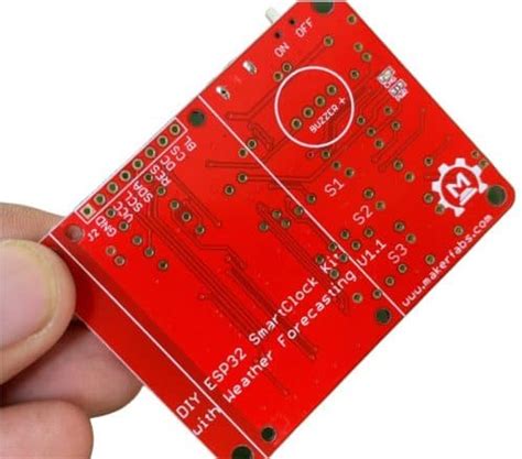 DIY ESP32 Based Smart Clock With Weather Forecasting