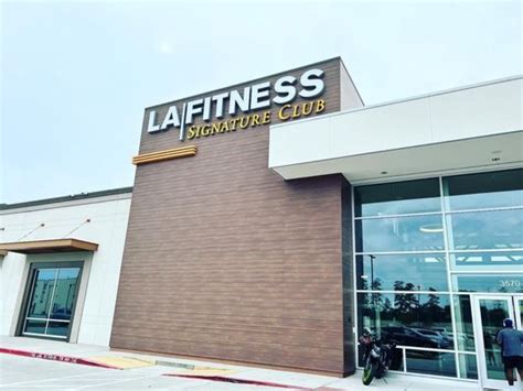 La Fitness Signature Club Updated July 2026 10 Reviews 6076 Fm