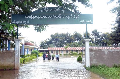 ကယားပြည်နယ်ဝန်ကြီးချုပ် လွိုင်ကော်မြို့ ဘီလူးချောင်းရေမြင့်တက်မှုကြောင့