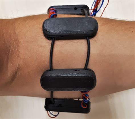 Haptic Feedback Armband › Lehrstuhl Für Autonome Systeme Und Mechatronik