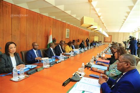 Côte dIvoire suspension des salaires des 26 meneurs principaux