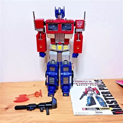 TAKARA TOMY TRANSFORMERS Masterpiece MP 1 Convoy Optimus Prime Figurine