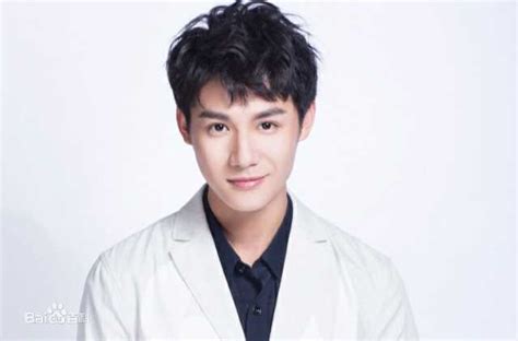 郑业成概述图册前后照片 万佳直播吧