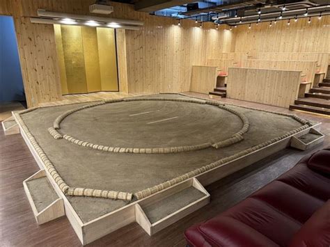 浅草本物の土俵があるちゃんこ鍋わんこ蕎麦レストラン元力士による相撲ショーも開催 TABIZINE人生に旅心を