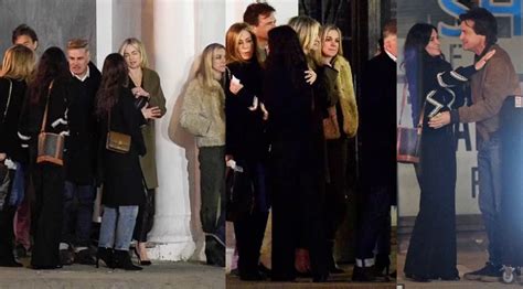 Jennifer Aniston Joins A List Friends Courteney Cox Jason Bateman