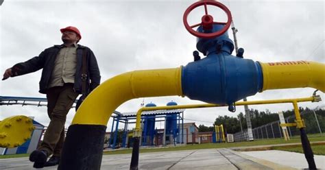 Транзит газа через Украину заметно упал