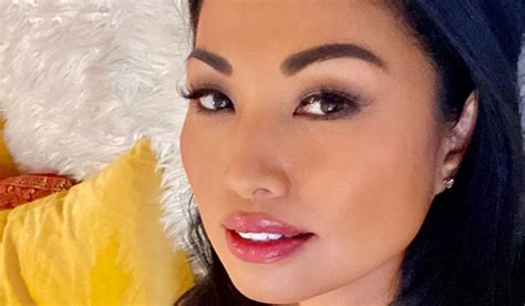 Ivy Teves Biography 23 Photos Age Height Real Name Instagram