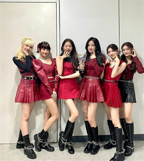 ɪᴠᴇ ɪɢ ᴜᴘᴅᴀᴛᴇ Fashion Stage outfits Outfits