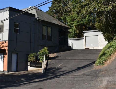 4707 Sw Kelly Ave Portland Or 97239 Office For Lease Loopnet