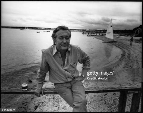 B3309 Photos And Premium High Res Pictures Getty Images