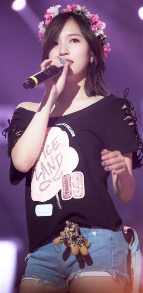Mina Jean Shorts Black T Shirt White Bunny Rabbit Ears Rkpopgirlsmob