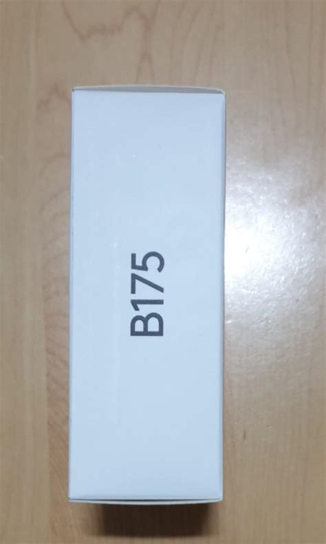 Logitec Wireless Mouse Computers And Tech Parts And Accessories Mouse And Mousepads On Carousell