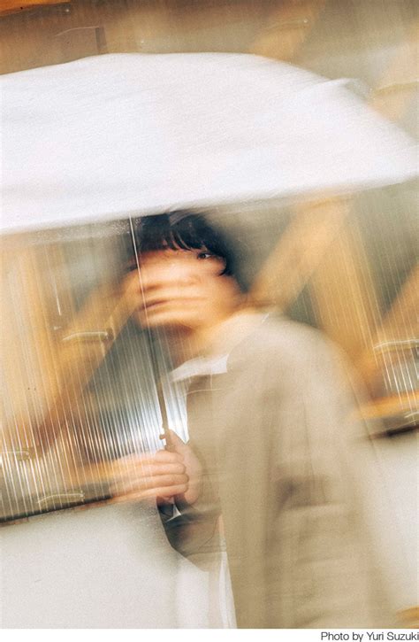 石崎ひゅーい 10周年の集大成！ ライブ写真やオフショットを展示する写真展「、展 Ten Ten」 Capa Camera Web
