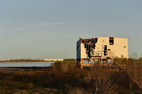 Gas Outlook Lng Expands On Louisianas Vanishing Coastline Gas Outlook