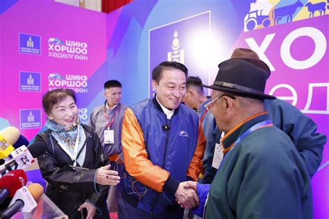 Д Амарбаясгалан Мал аж ахуйн салбарт хувьсгал хийсэн түүхийн шинэ хуудсыг эхлүүллээ Hunnu Mn