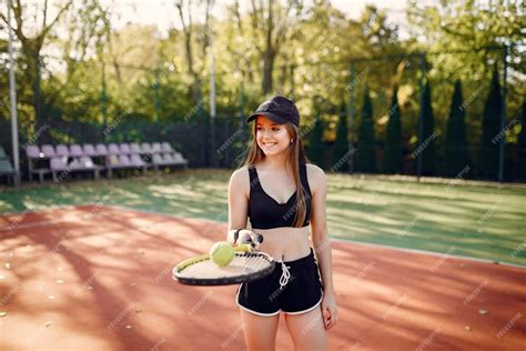 Free Photo Beautiful And Stylish Girl On The Tennis Court