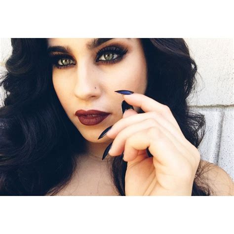 Lauren Jauregui Pictures
