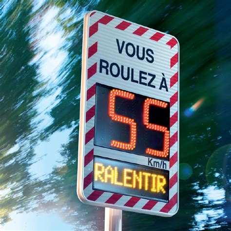 Grün Signalisation Panneaux De Signalisation Routière Made In Luxembourg