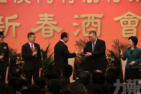 傅自應稱澳門「小城故事多」 仍需繼續了解澳門 澳門力報官網