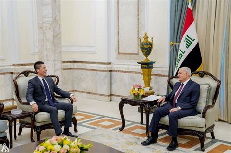 رئيس الجمهورية يؤكد أهمية تعزيز العلاقات بين العراق والصين سيما