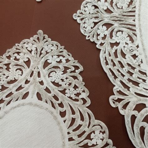 خرید و قیمت رومیزی مخمل ملیله دوزی بیضی سه تکه طرح دانتل کار دست از
