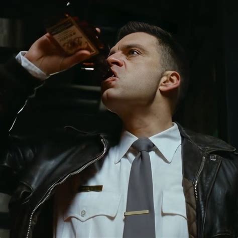 Pin En Sebastian Stan