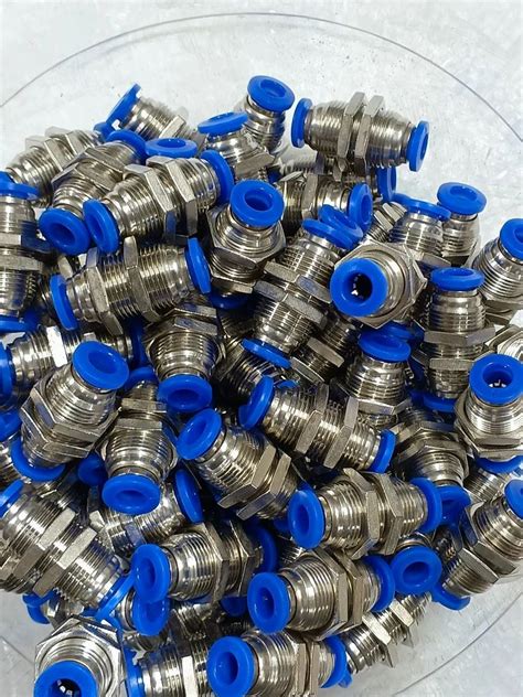 Bulkhead Pneumatics Coupler Fitting For Pneumatic Connections Size