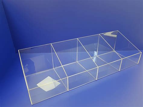 Диспенсер для орехов в Спб. - Изделия из оргстекла Plexiglas, акрила ...