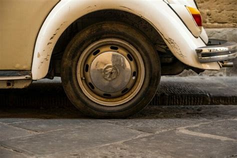 How To Get Tire Marks Off A Car (Easy Steps)