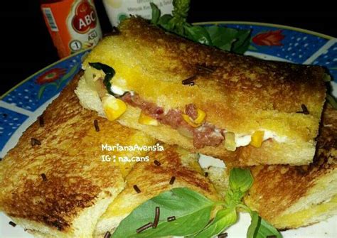 Resep Roti Bakar Kornet Spicy Cocok Untuk Bekal Atau Piknik Oleh Mariana Avensia Cookpad