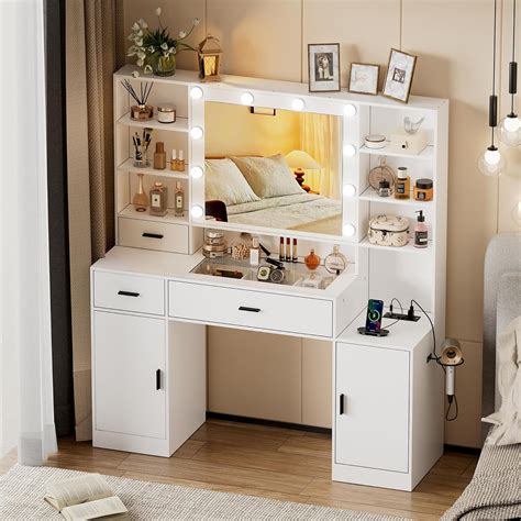 Pakasept Vanity Set With Lighted Mirror Modern Makeup Vanity Dressing