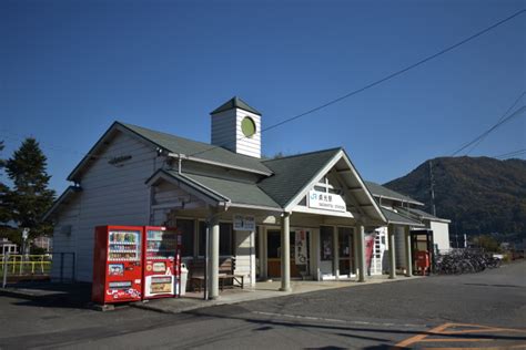 貞光駅 HEYANEKOの棲み家へき地ブログ