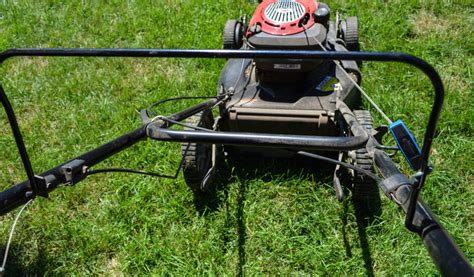 Help Wanted LawnStarter Seeking Lawn Care Providers