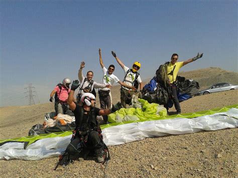 استاد مهدی کوهی آموزش پرواز پاراگلایدر 09121051004 پرواز تفریحی