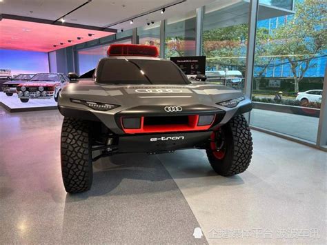 Rs Q E Tron E