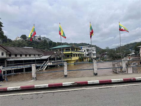 Tachileik တာချီလိတ်မြို့ ပုန်းထွန်ရပ်ကွက်အတွင်း ရေတက်လာမှု အခြေအနေ T Me